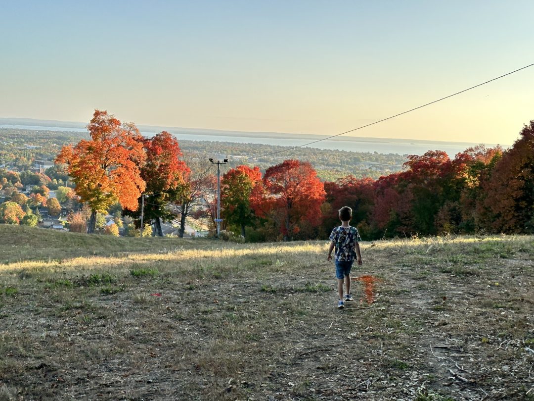 Fall Colours Ski Lift Tour - Tourism North Bay